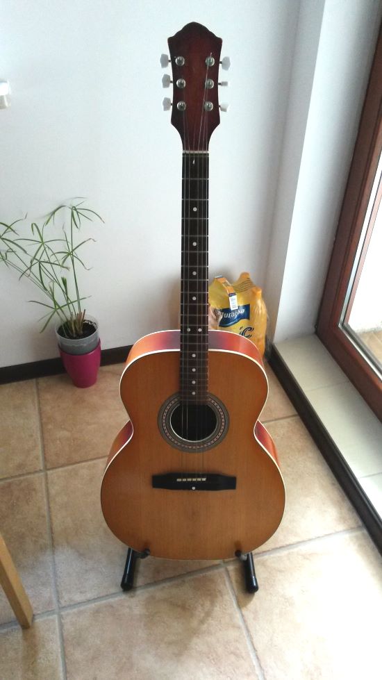 Gitara akustyczna Defil - renowacja | Renowacja gitary akustycznej ...
